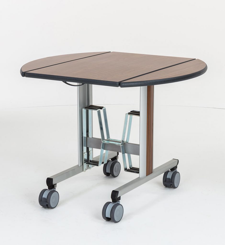 GIVE THE GIFT OF SEAMLESS IN-ROOM DINING WITH OUR ROOM SERVICE TROLLEY